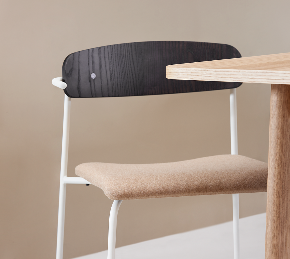Peak Chair